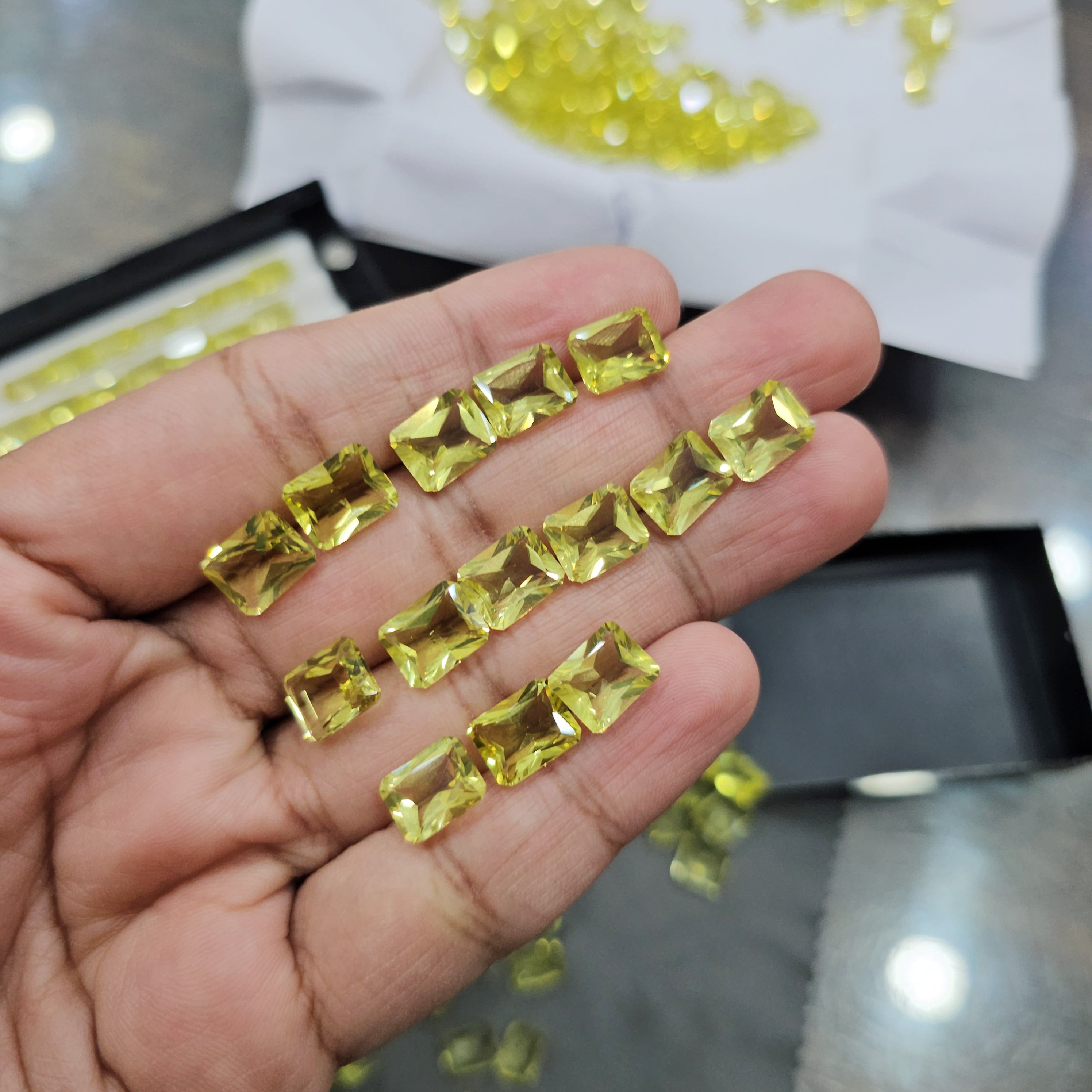 12 Pcs of Green Gold Quartz | Calibrated 10x8mm Rectangle | The ...