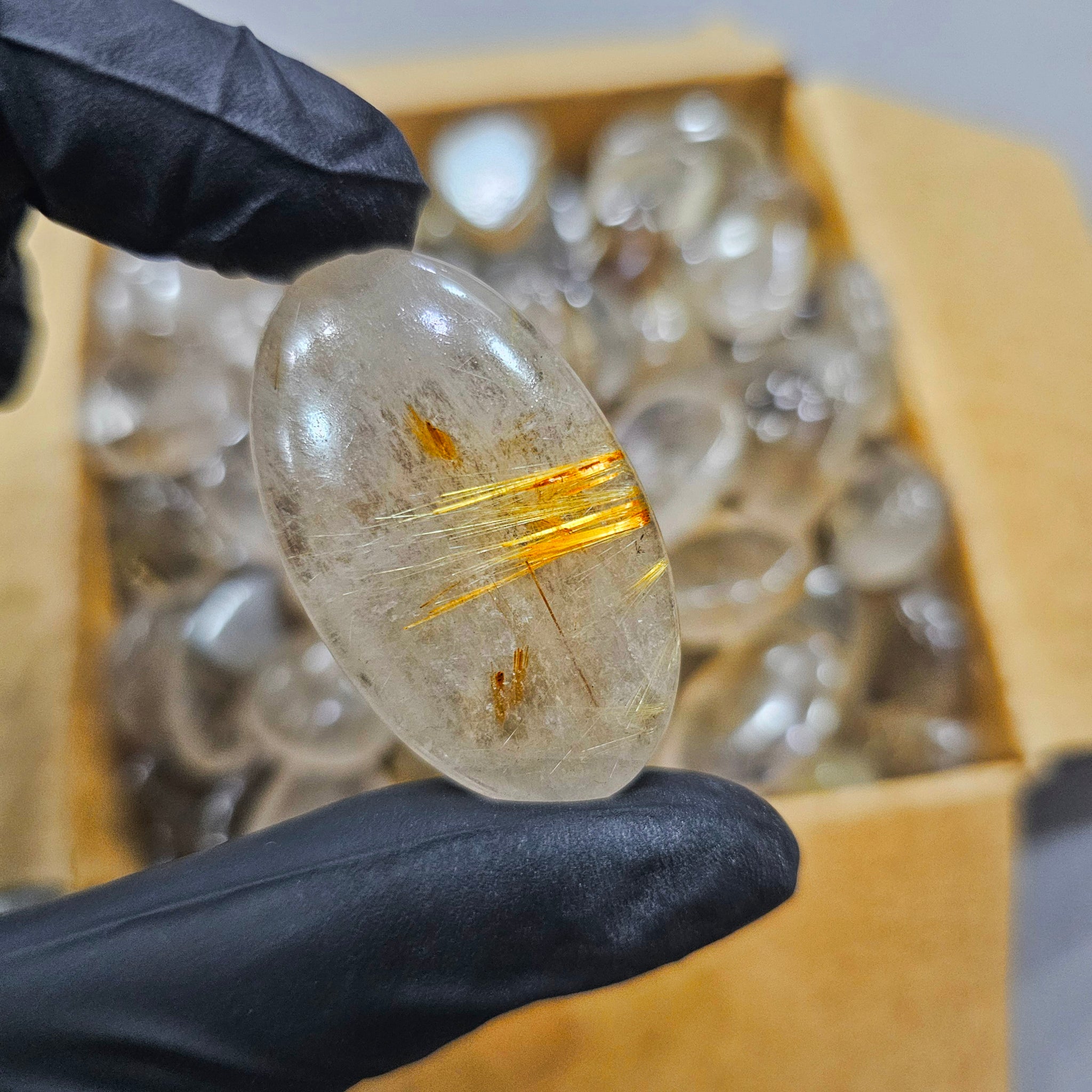 Wholesale 1Kg of Rutile Quartz Cabochon Mix Shape | Gold and Copper ...