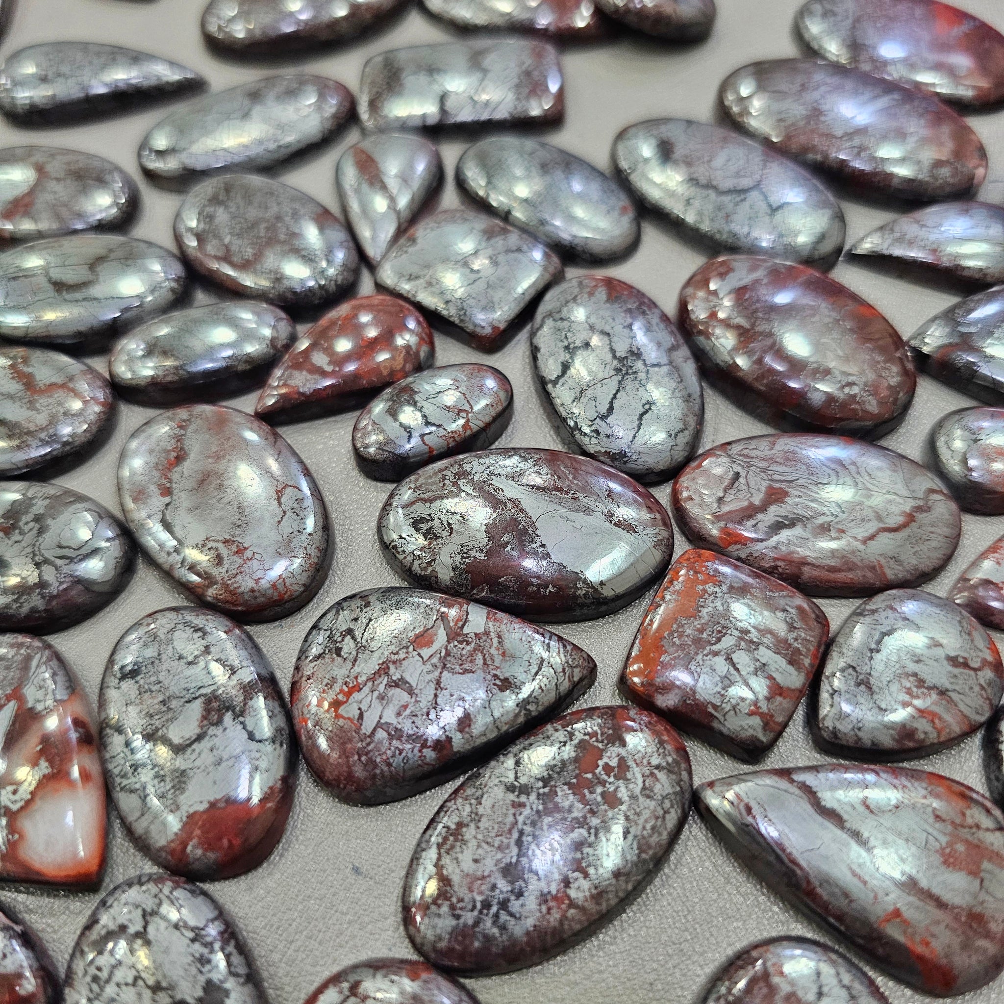 500 Grams of Jaspilite Jasper Cabochons | 18-48mm | 40-50pcs – The ...