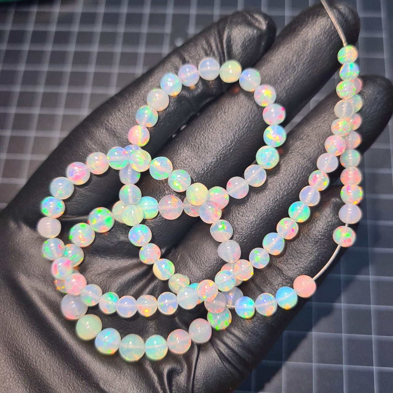 Opal Sphere beads | 3-4mm Size Balls | Ethiopian Opal – The LabradoriteKing
