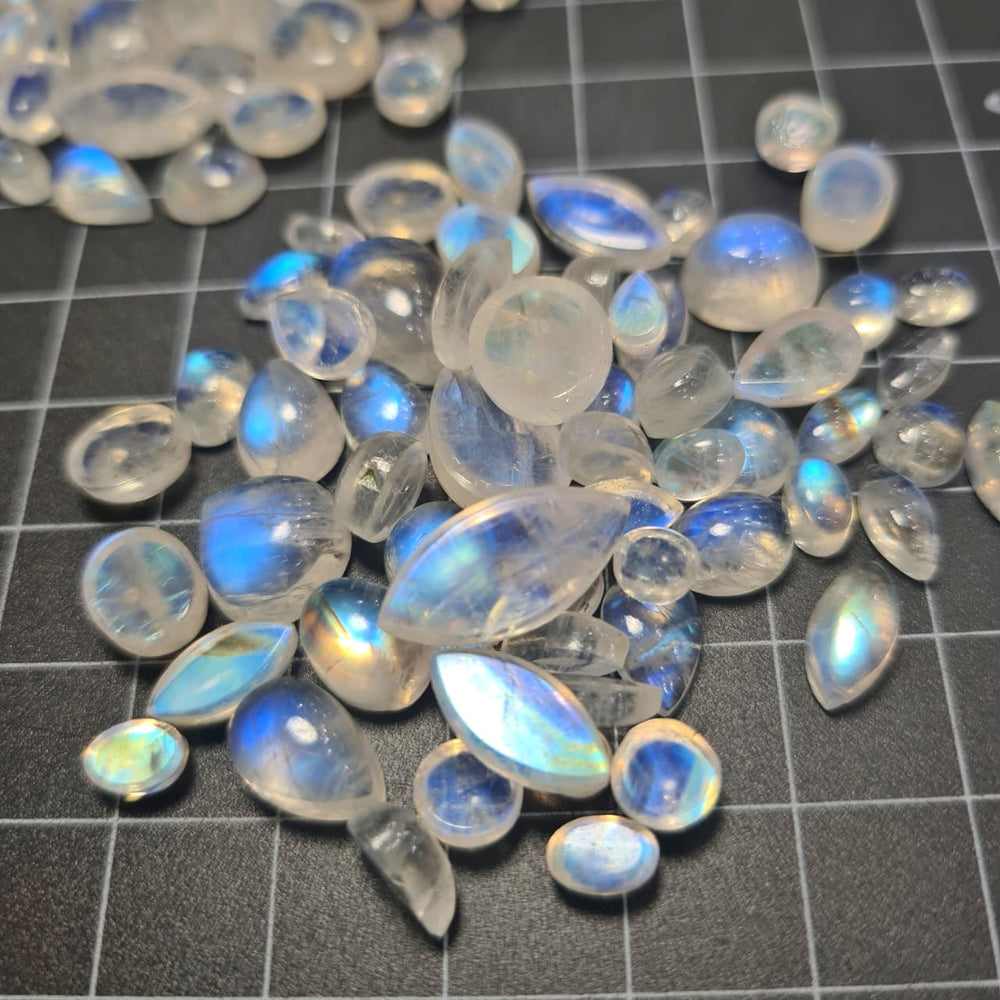 100 Cts of Rainbow Moonstone Cabs with Blue Flash | 5-12mm – The ...